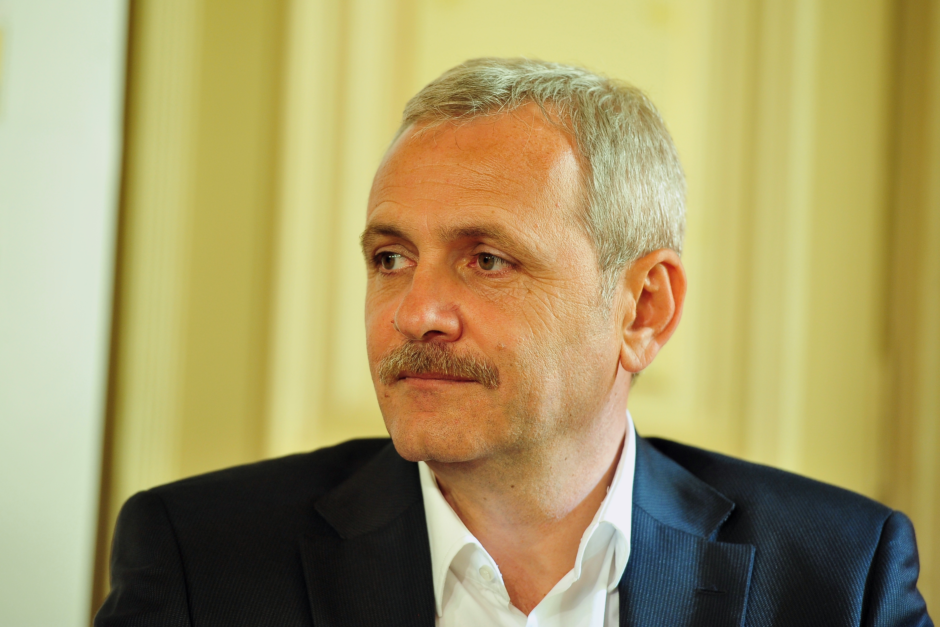 Liviu Dragnea A DEMISIONAT din funcţiile de ministru şi de preşedinte ...